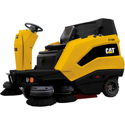 Cat® C70R Ride-On Sweeper, 70" Cleaning Path | 641820 - GLOBALindustrial.ca